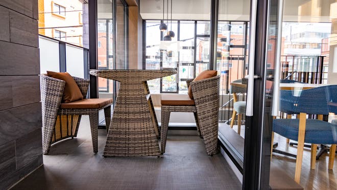 原駅徒歩3分。全面ガラス張りの明るいカフェを丸ごとレンタルプラン!の写真18