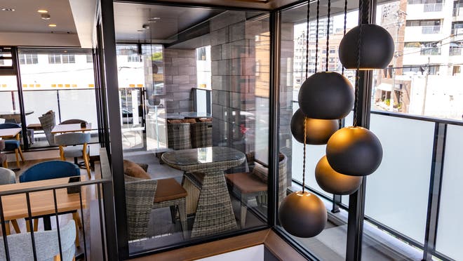 原駅徒歩3分。全面ガラス張りの明るいカフェを丸ごとレンタルプラン!の写真20