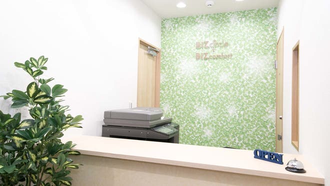 【名古屋伏見駅徒歩1分!】4名用会議室#Wi-Fi#電源#フリードリンク#ホワイトボードの写真3