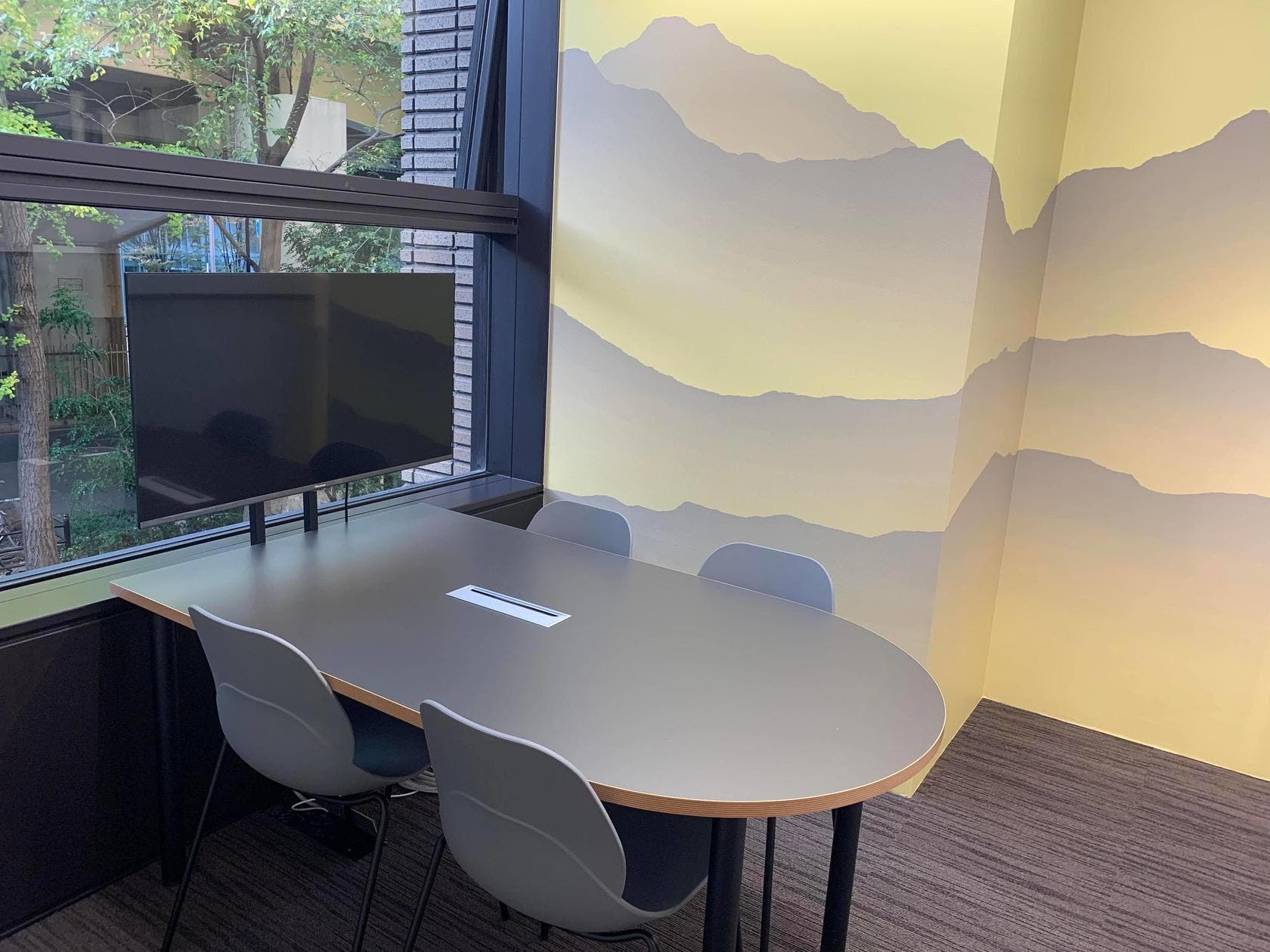 【大阪梅田｜茶屋町エリア】定員4名｜動画撮影🎥｜作業スペース｜毎回清掃🧹｜テレワーク💻｜除菌グッズ完備✨｜光回線導入🌠の写真1