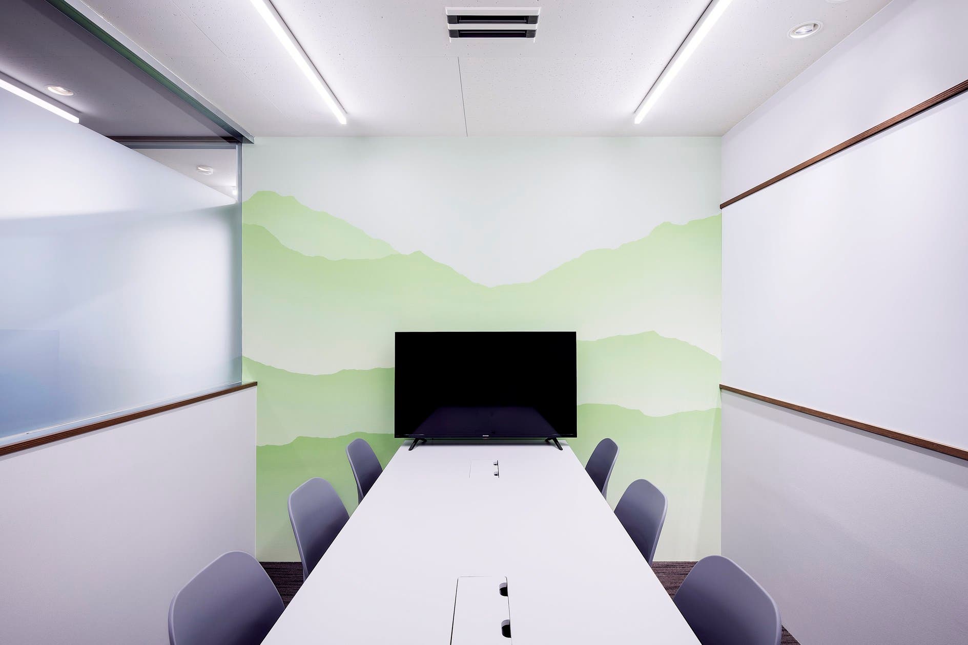 【大阪梅田｜茶屋町エリア】定員6名｜動画撮影🎥｜作業スペース｜毎回清掃🧹｜テレワーク💻｜除菌グッズ完備✨｜光回線導入🌠の写真1