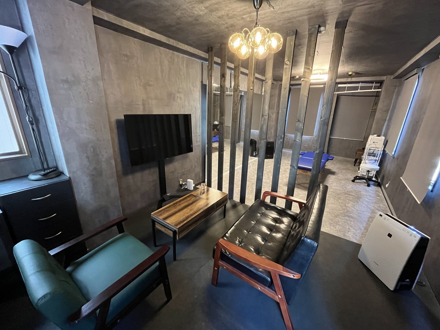 ❄️スマート空調で入室時から快適！秋葉原の広々モダン空間✨🚪施術/フィットネス/交流会/撮影に🧘‍♀️📷の写真9