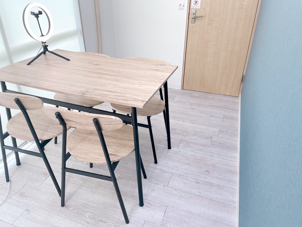 🎊好立地🎊｜🉐格安｜小田急線・町田駅2分❗｜高速WiFi⚡｜個室｜土足🆗｜24h｜Colormell 町田東店【D室】［〜4名］の写真4