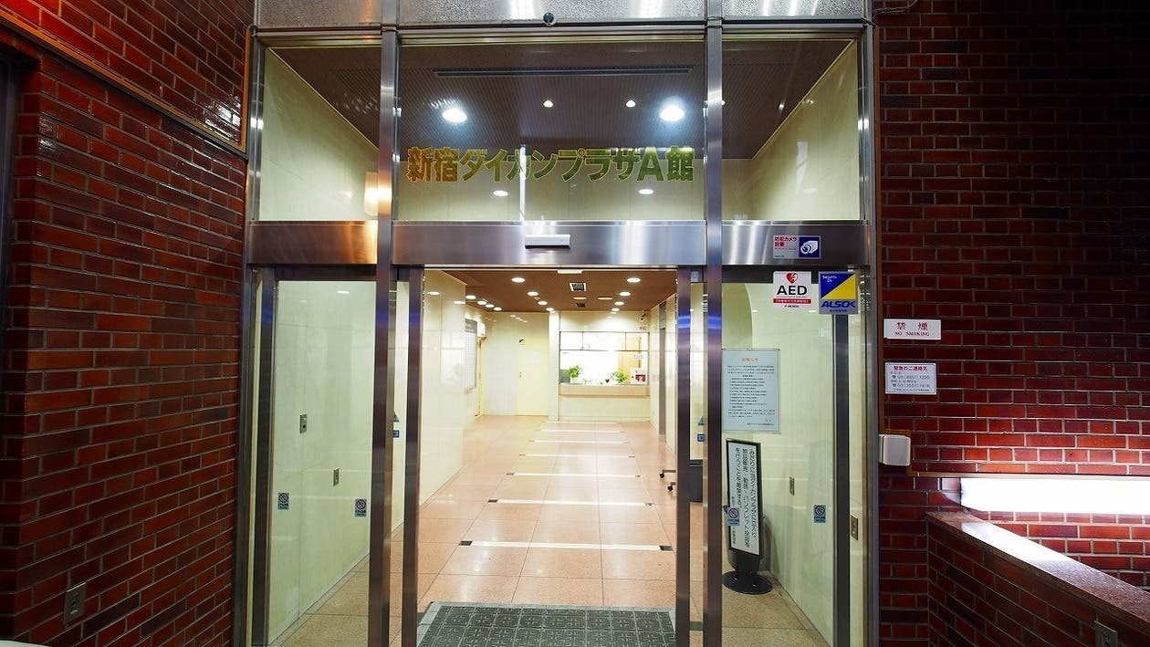 【ベネチア】新宿駅徒歩1分／ Wi-Fi(光回線)  プロジェクター ホワイトボード  12人利用可 テレワーク・web会議の写真13