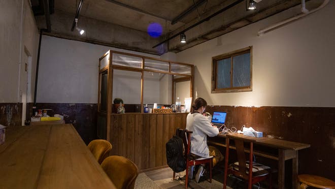 <★貸し切り会議・小規模イベントに最適★>門司港駅から徒歩7分、収容人数約10名のこじんまりとしたスペースですの写真4