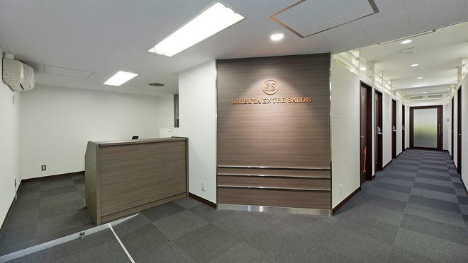 【4名会議室】⭐️渋谷マークシティ出口を出てすぐ⭐️スタッフ常駐のため安心してご利用いただけます!✨Wi-Fi有りの写真2