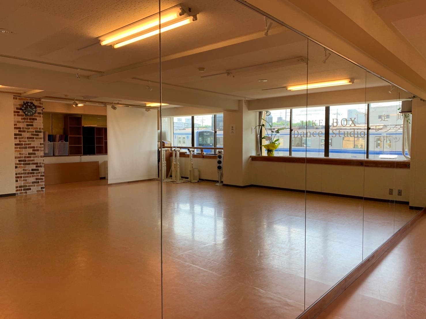 小手指駅徒歩３分のダンススタジオの写真11