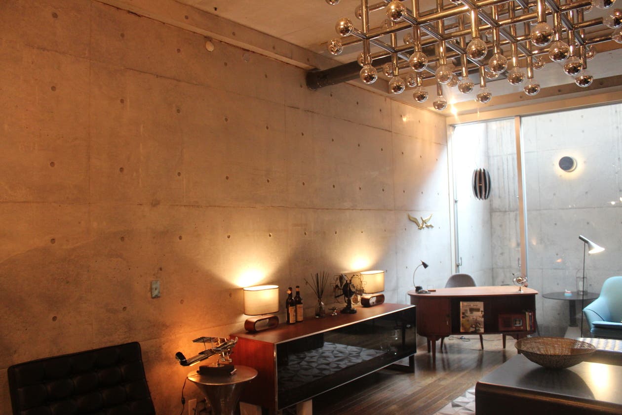【中目黒・祐天寺】家具屋をスタジオに！ここでは人も芸術品。圧巻の雰囲気のインテリアスペースの写真18