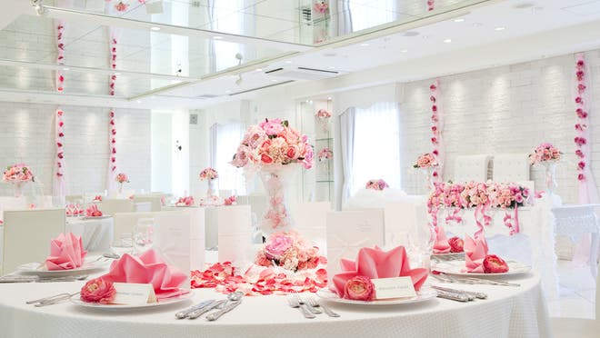 南浦和駅 徒歩8分 送迎バスあり モダンな空間 セミナー ミーティング 同窓会 忘年会 パーティ 可能 最大90名 サンマリノの写真2