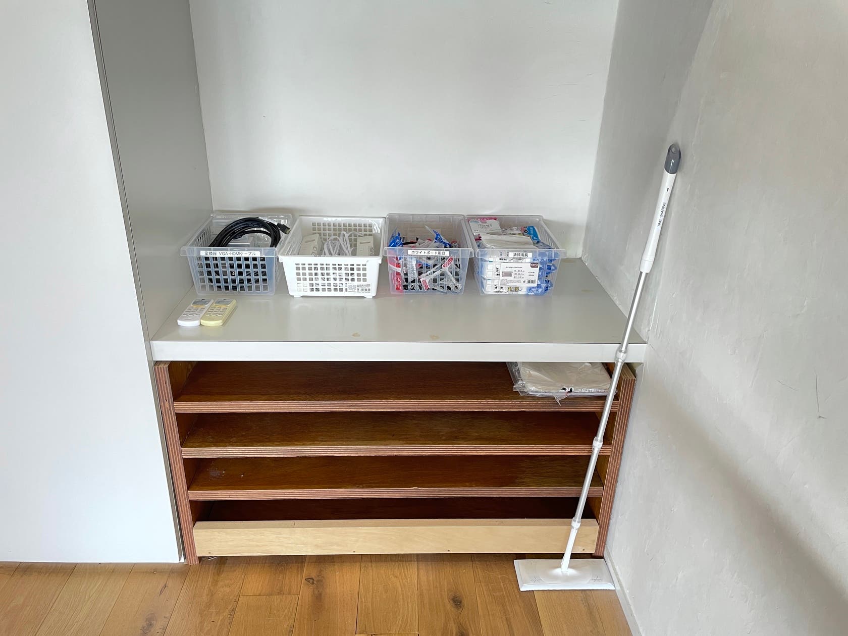 1001【新宿御苑前駅2分】4000円/1h★自然いっぱいの眺望×10階◎備品全て無料・最大23名着席可のおしゃれスペース♪の写真14