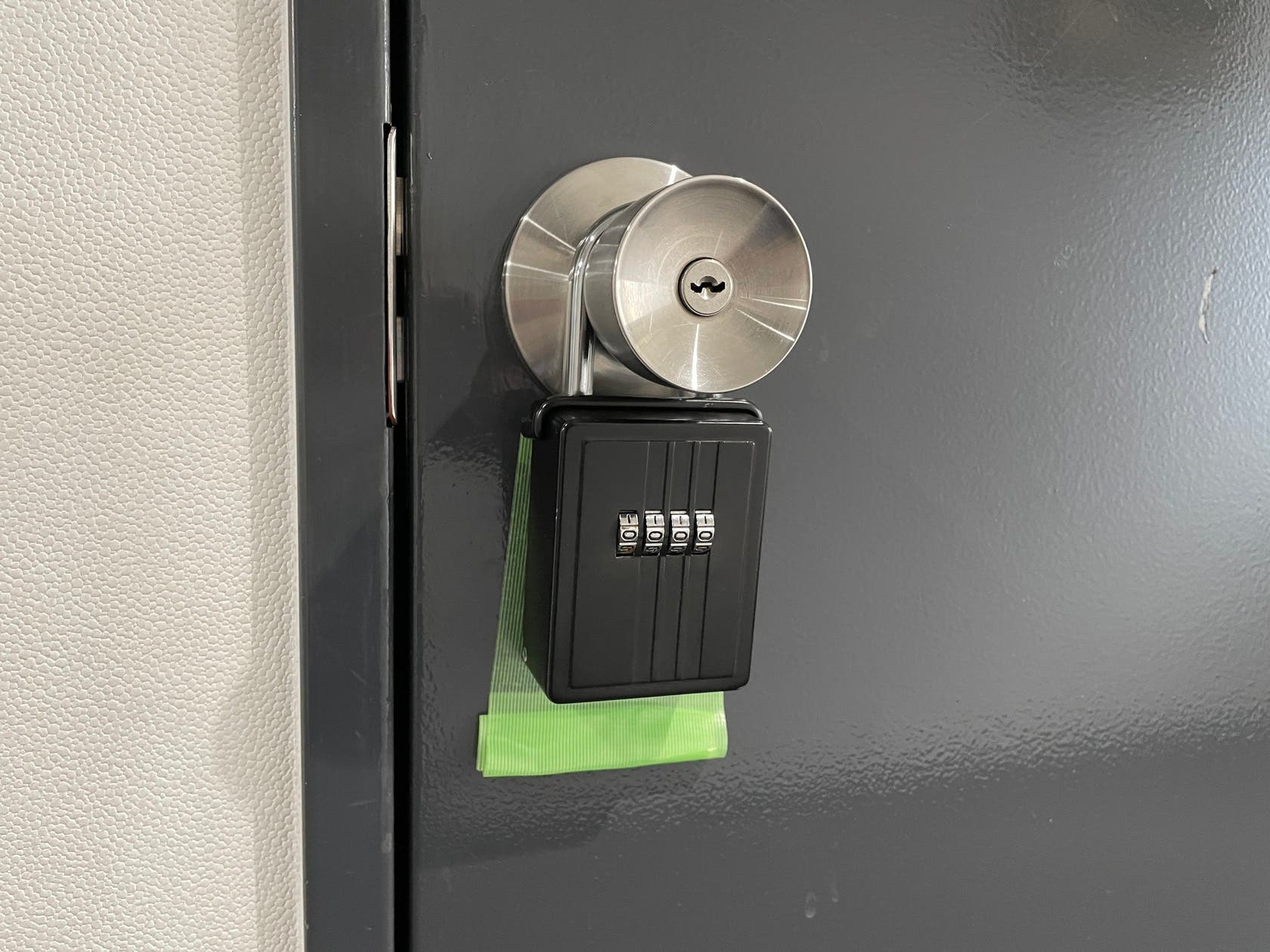 1001【新宿御苑前駅2分】4000円/1h★自然いっぱいの眺望×10階◎備品全て無料・最大23名着席可のおしゃれスペース♪の写真28