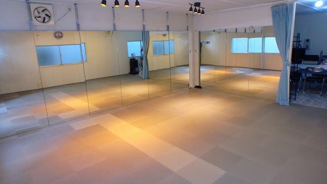 【床マット新品交換!】トレーニング・ヨガ・ダンスができる多目的レンタルスペース☆彡S&Fスタイル堺筋本町の写真19