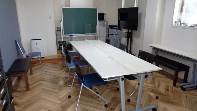 JR平井駅2分/レンタルスペース会議室/清掃除菌/Wi-Fi/Web会議/テレワーク/ママ友会などに!の写真3