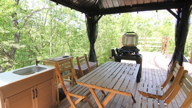 【1日1組限定】ログハウス付貸切BBQプライベートキャンプ場!グランピングの写真1