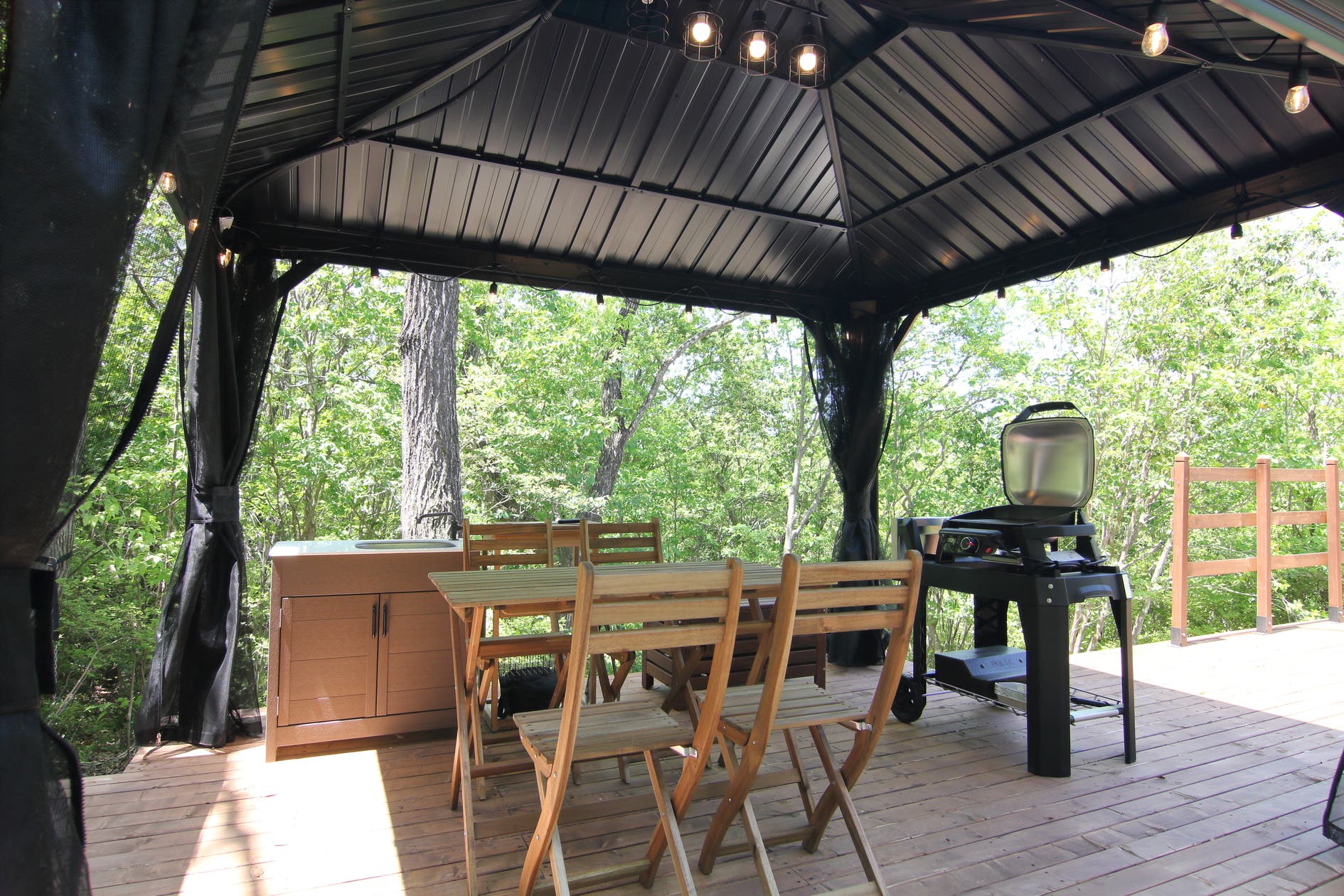 【１日１組限定】ログハウス付貸切BBQプライベートキャンプ場！グランピングの写真3