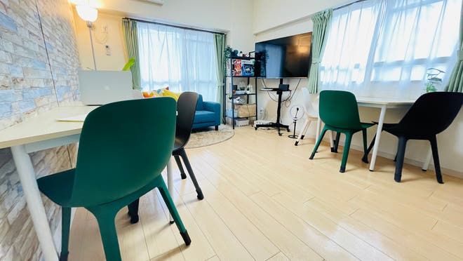 【SYUN@ROOM/フィット薬院】薬院駅2分❗️平日1時間1000円🉐多目的レンタルスペース✨面談💼パーティ🥂撮影📸映画🎥の写真9