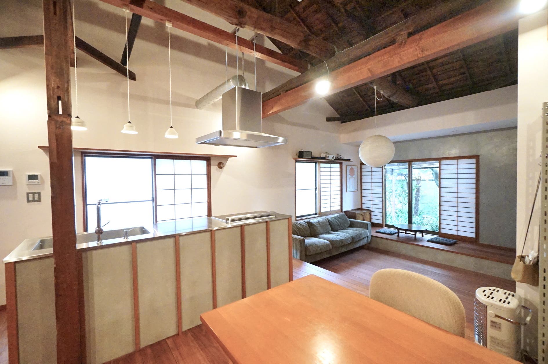 【築90年ハウススタジオ】さんかく屋根の古民家の写真9