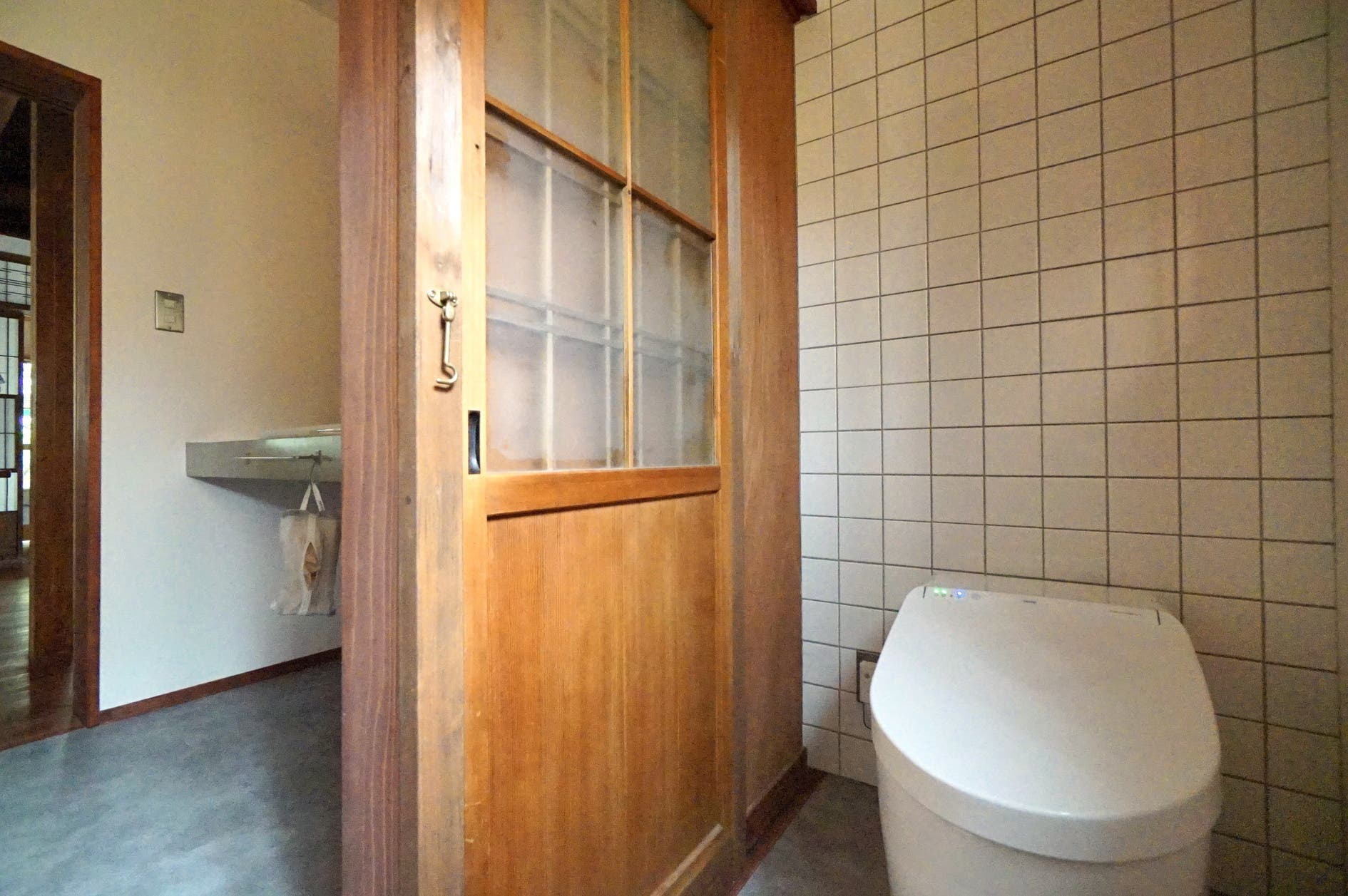 【築90年ハウススタジオ】さんかく屋根の古民家の写真15