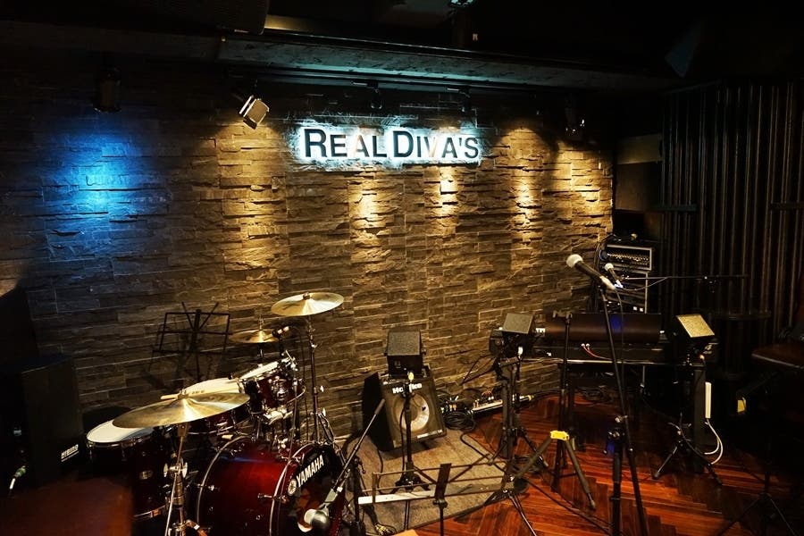 最高の音響と映像設備を持つライブハウスREAL DIVA'Sで、貸切りイベントをしてみませんか？の写真4