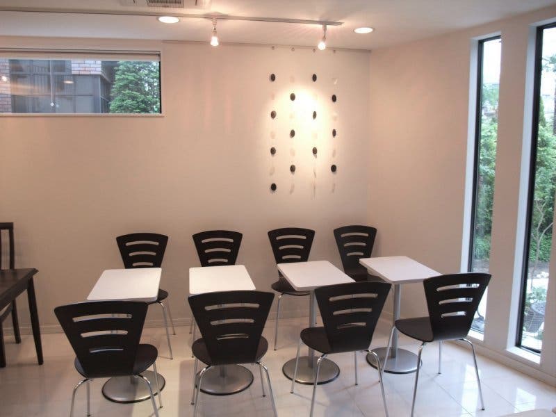 東京都中野駅からほど近い 紅葉山公園のほとりにたたずむ ミニギャラリースペースの写真7