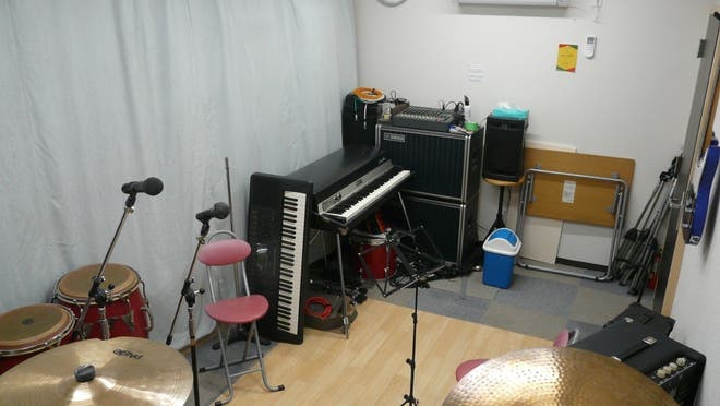 Jahglo 防音スタジオ 楽器の 個人レッスン・音楽講師様の教室・演劇等の発声練習に!の写真2