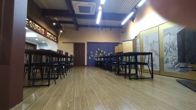 近鉄・JR桜井駅から徒歩5分 約80㎡オールフローリングで壁面鏡張り、天井高2.7m、インスタ映えするお洒落な空間の写真14