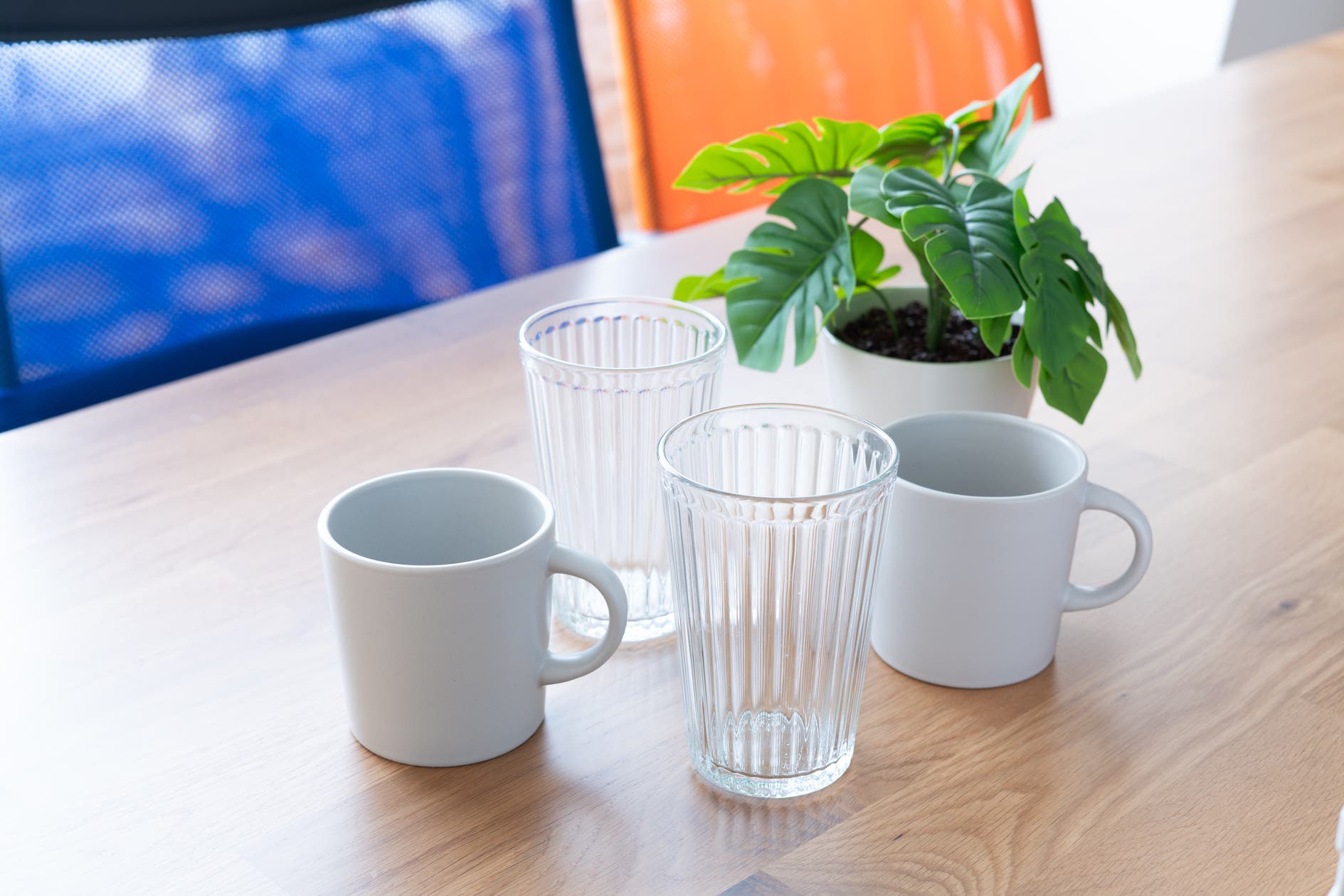 スペモ🏠激安🎉爆速Wi-Fi⛈️⚡️超駅チカ❗新大阪駅1分🎥テレワーク・オンラインMTG💻会議室🌙302_Connect新大阪の写真6