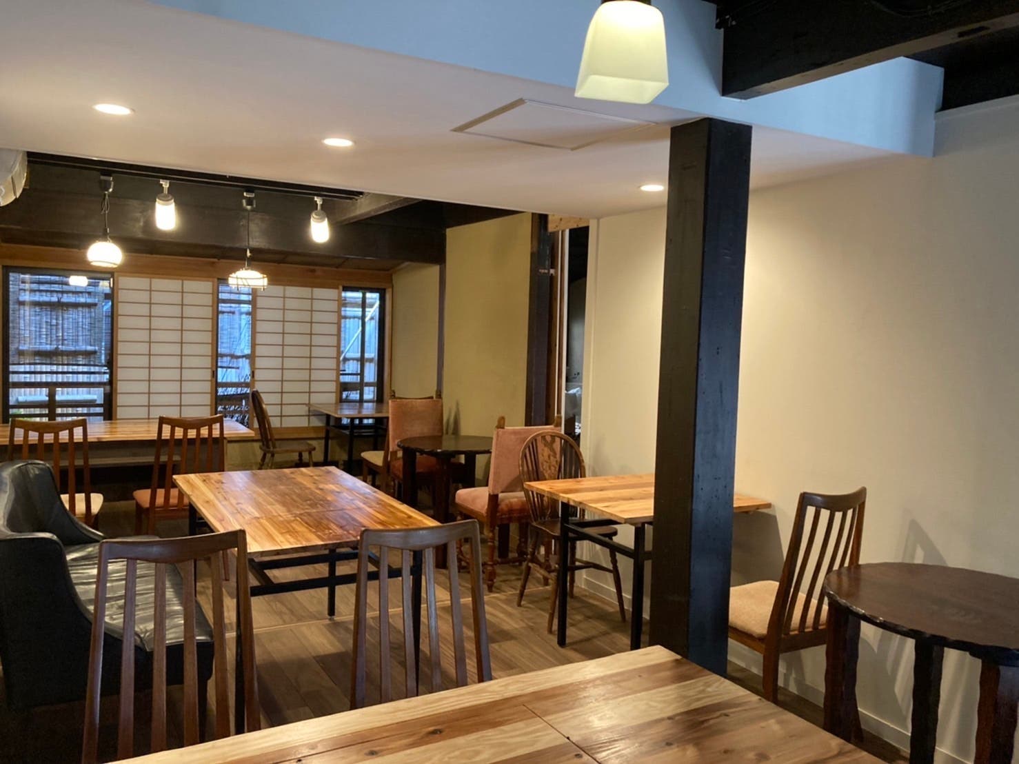 レンタルキッチンS  ※コンロ６個＆シンク３つの広々キッチン！※　イートインスペースは別途料金　☆見学・お問い合わせ大歓迎！の写真11