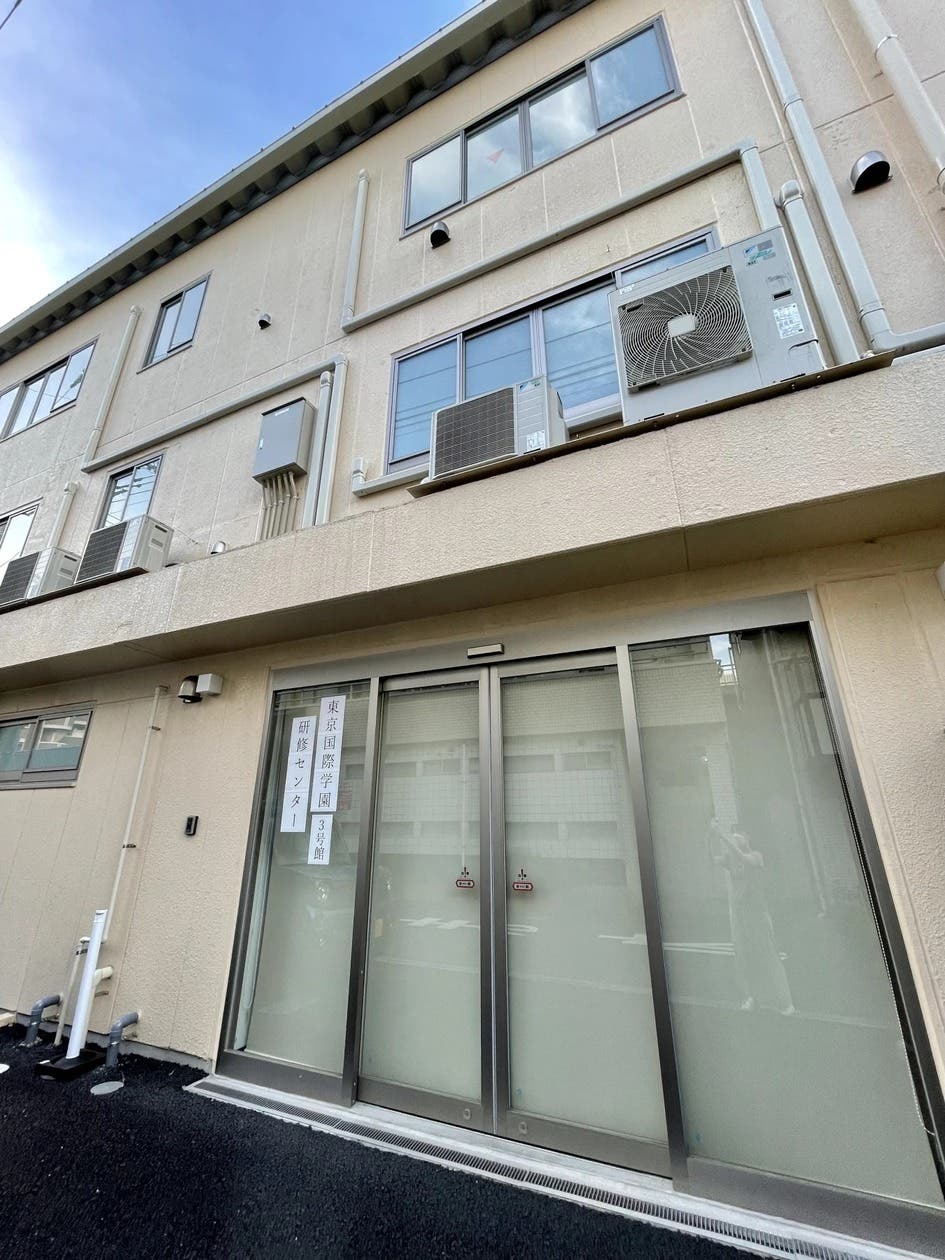 【304】上福岡駅徒歩5分・最大30名着席可能 / wifi無料！完全個室で会議やセミナー、教室開催などに最適の写真5