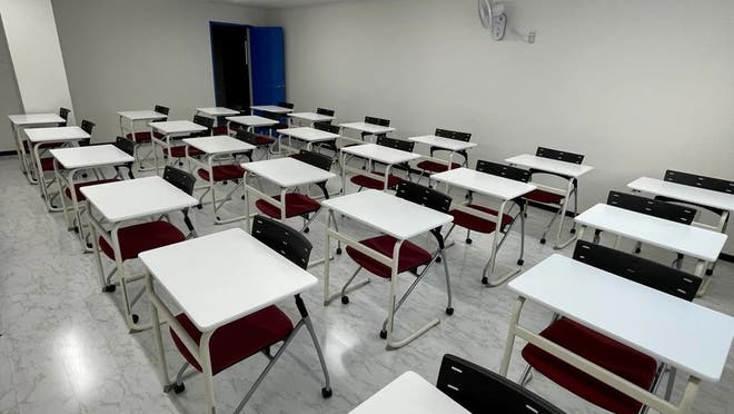 【305】上福岡駅徒歩5分・最大24名着席可能 / wifi無料!完全個室で会議やセミナー、教室開催などに最適の写真3