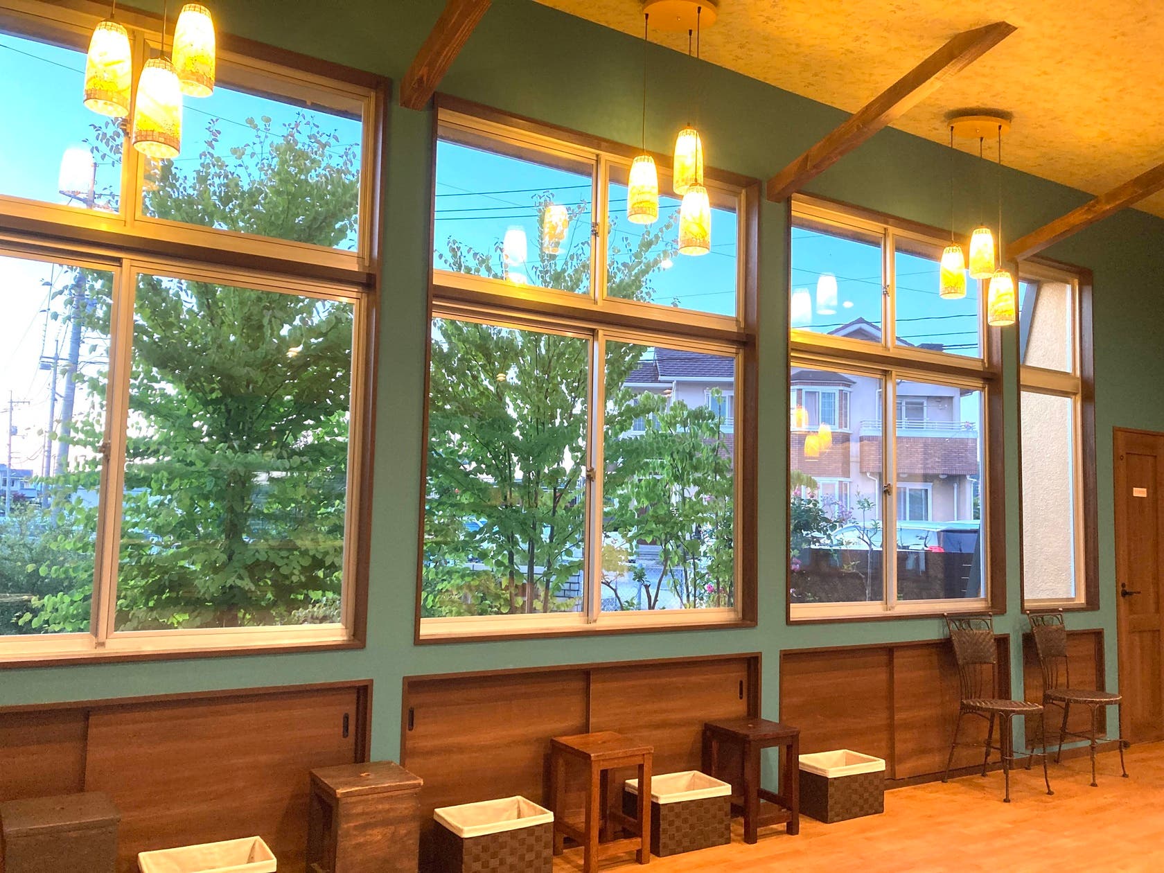 【駐車場無料】ウイリアム・モリスのダンスガーデン！広くてレトロシックな非日常空間は撮影！パーティ！ダンスに！花と緑の庭で撮影も！の写真9