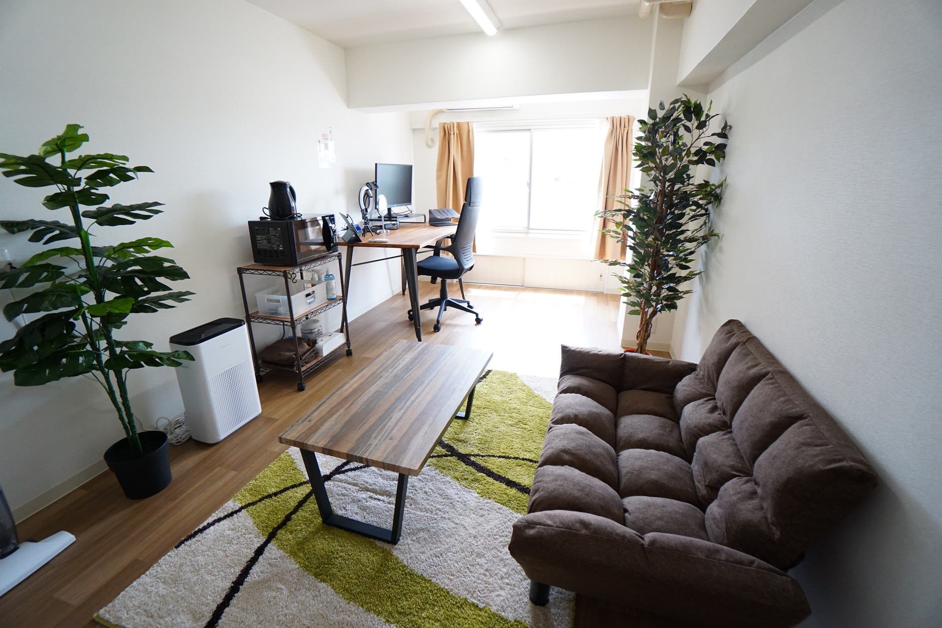 光回線導入⭐️＜初台ミニマルオフィス403＞完全個室✨モニター/Wi-Fiあり！テレワーク/リモートワーク/Web会議/作業場所の写真1