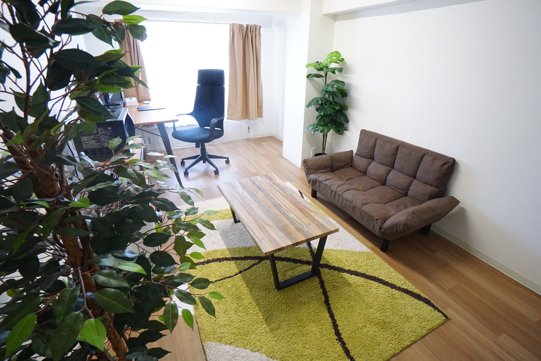 光回線導入⭐️＜初台ミニマルオフィス403＞完全個室✨モニター/Wi-Fiあり！テレワーク/リモートワーク/Web会議/作業場所の写真5