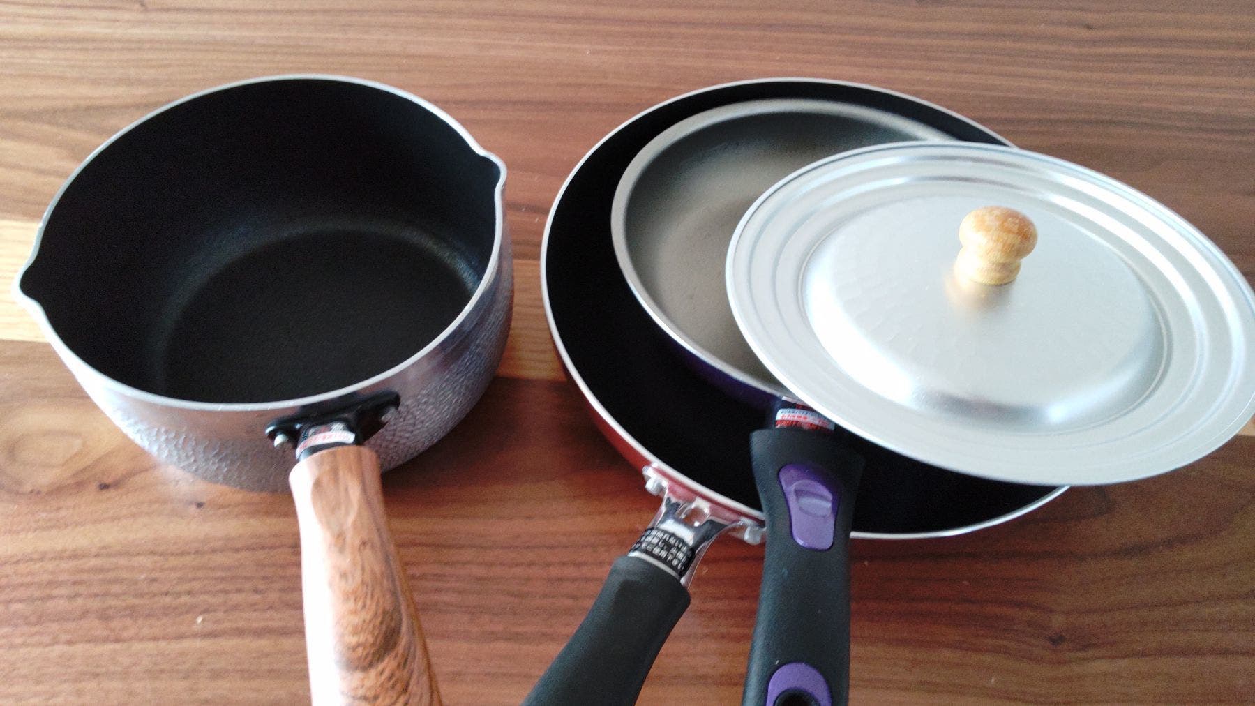 あったかこたつでほっこり🍵24hゴミ捨て可！ボドゲ20種以上・座布団完備のモダン和室～レンスぺACE難波2号店の写真16