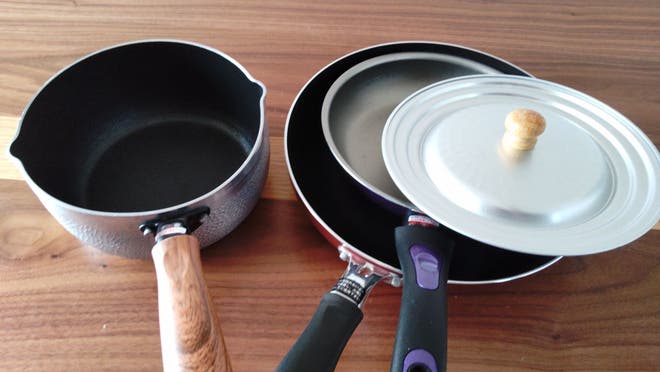 あったかこたつでほっこり🍵24hゴミ捨て可!ボドゲ20種以上・座布団完備のモダン和室~レンスぺACE難波2号店の写真16