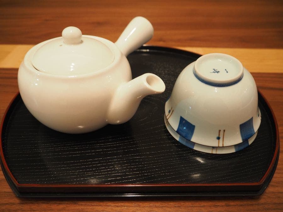 あったかこたつでほっこり🍵24hゴミ捨て可！ボドゲ20種以上・座布団完備のモダン和室～レンスぺACE難波2号店の写真24