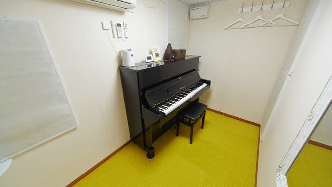【横浜センター北駅前】ピアノ🎸防音室《🕒24時間/要予約》⭐️教室開講OK:Bルーム ...〈横浜市都筑区/市営地下鉄〉の写真2