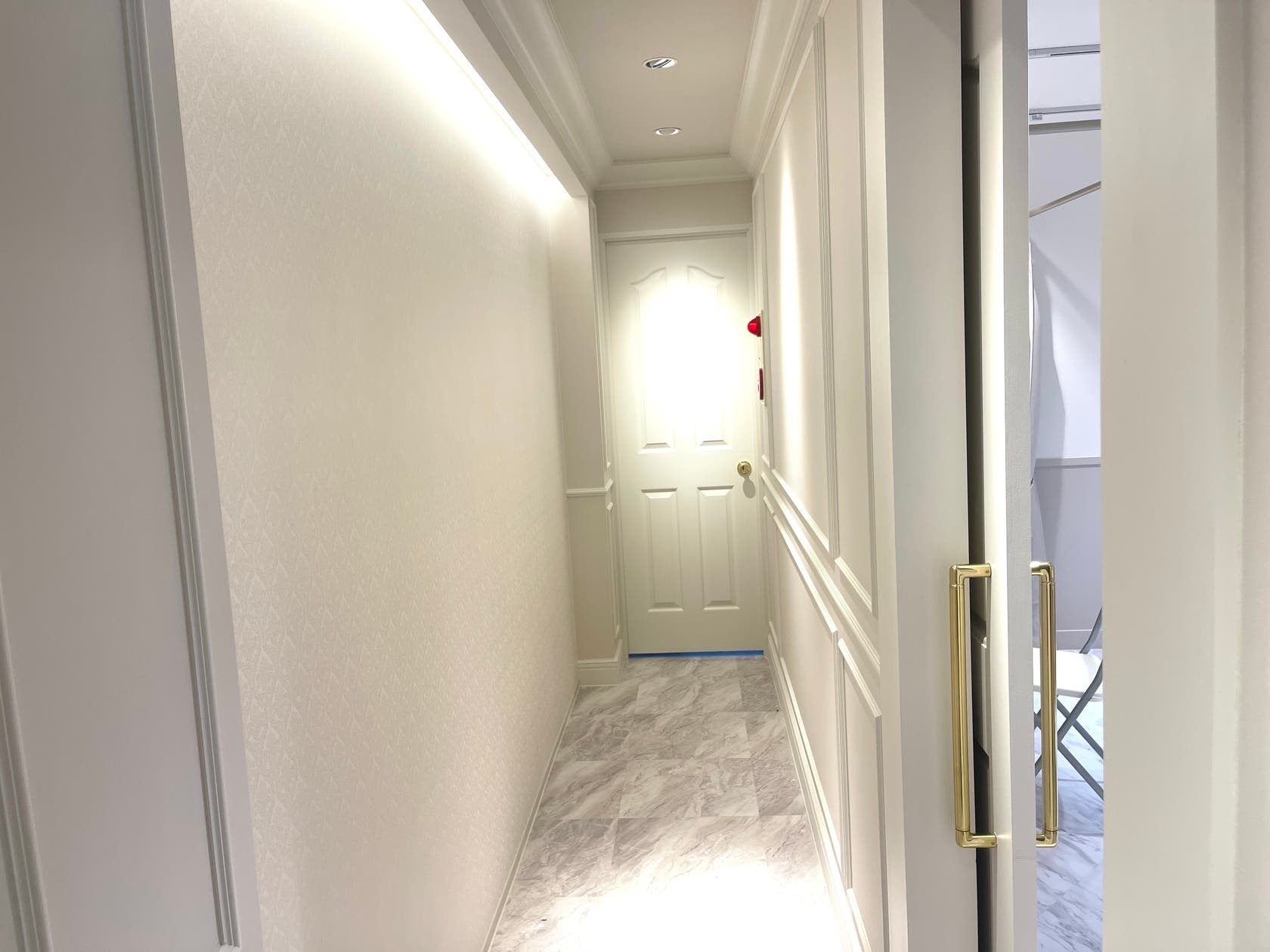 原宿駅近徒歩4分/自然光/二面採光/白ホリ/撮影スタジオ/イベント/チェキ会/ポートレートの写真16