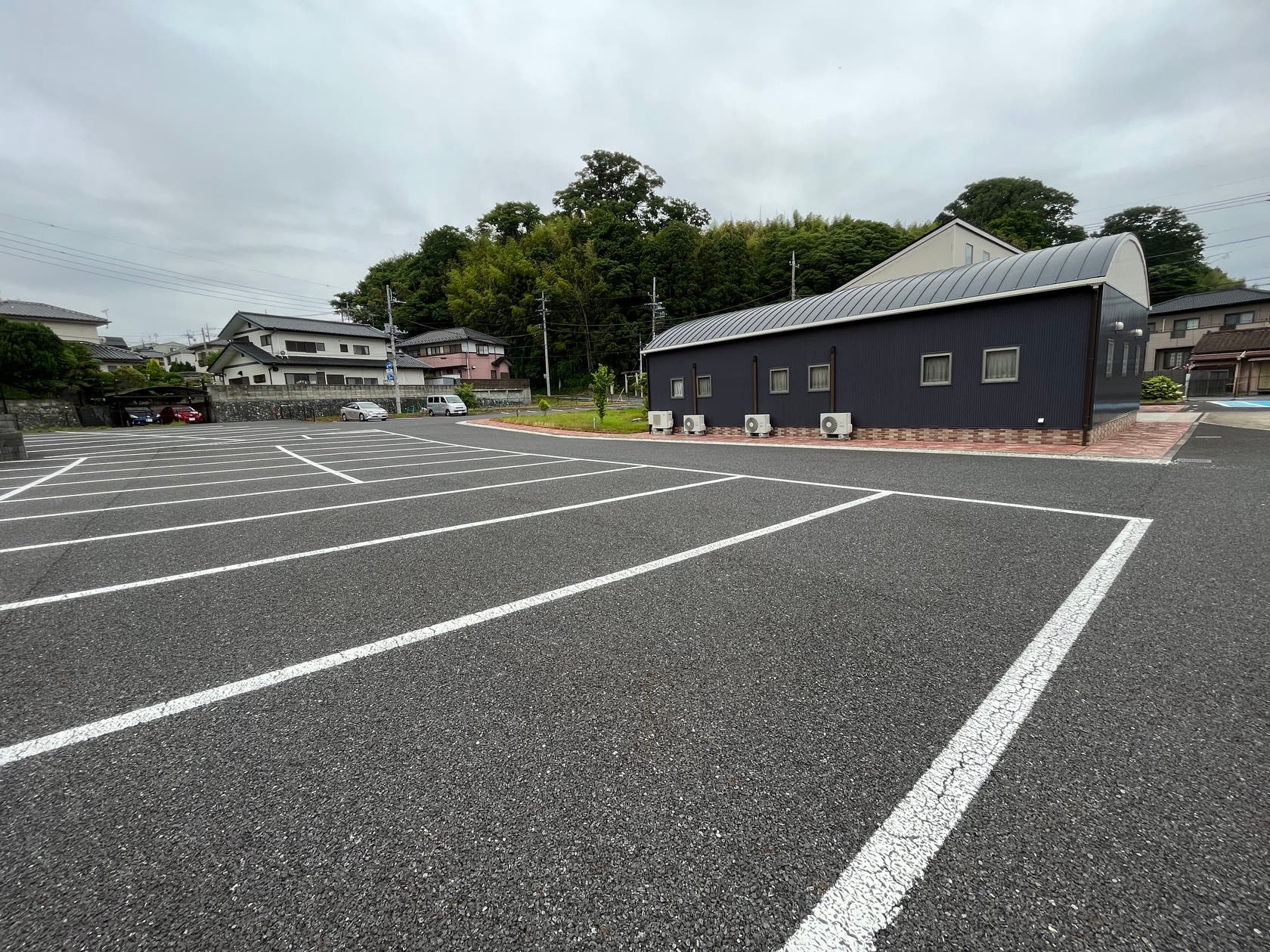 広い無料駐車場併設!【Room C 1～6名位のご利用に】面談・就職面接・勉強会・ヨガに! /レビューを書いて割引!の写真17