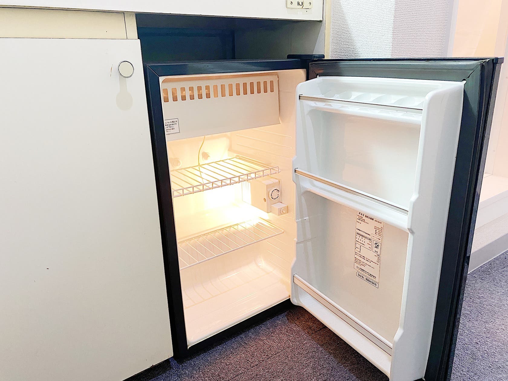 ★新宿西口駅D5出口から徒歩30秒★新宿駅から徒歩2分!土足OK!飲食持込可!会議/ボドゲ/女子会で利用可能!貸会議室KS2新宿の写真17