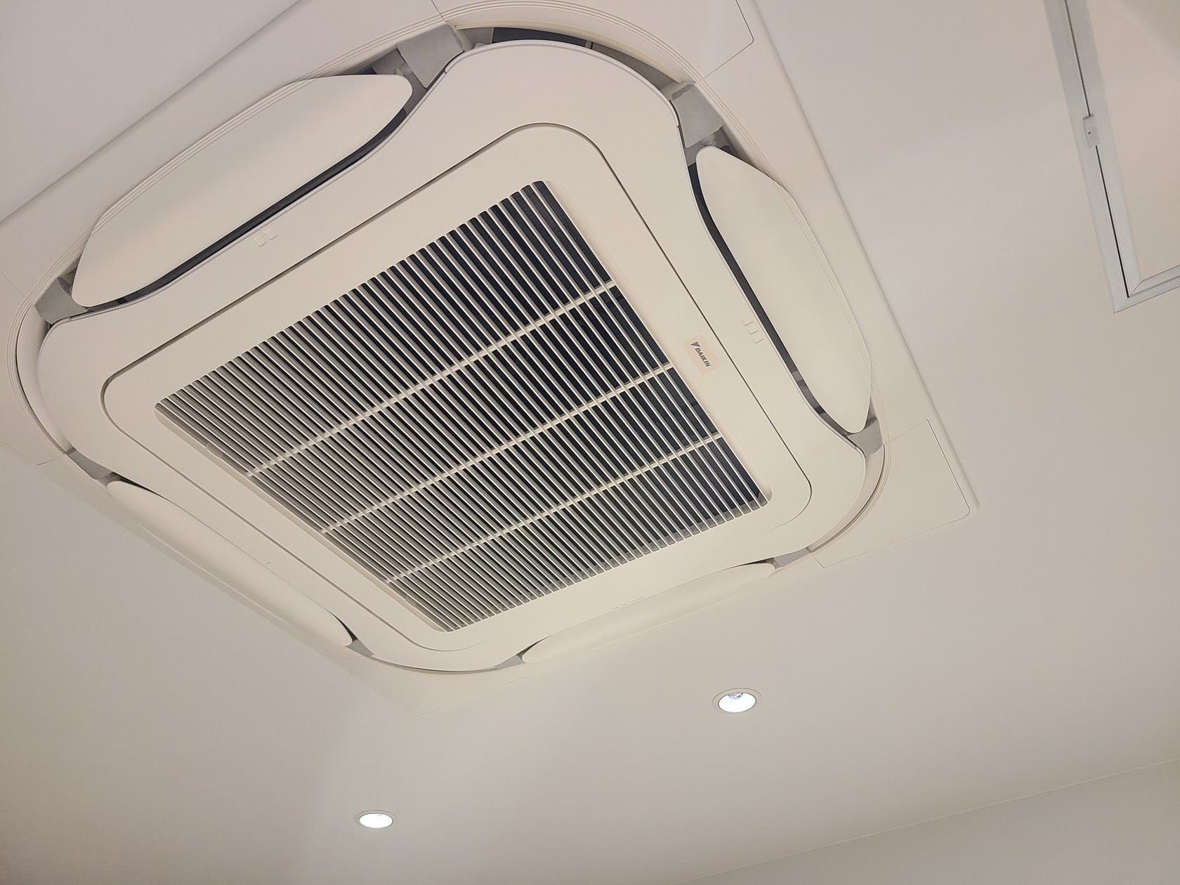 谷町四丁目/天満橋駅より徒歩＜貸し会議室＞1～6名 /ミーティング/面談/オンライン/wifi/電源/都度清掃☆1時間～利用可の写真10