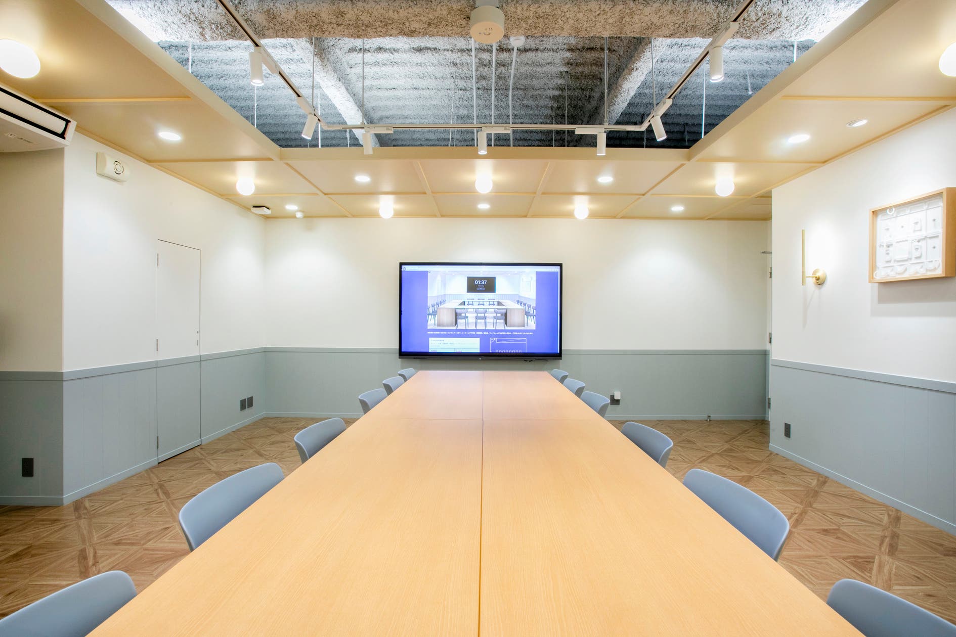 ［pack04］最大20名様までご利用可能なスペース。WEB配信や撮影、セミナー、勉強会、ワークショップなどにおすすめです。の写真2