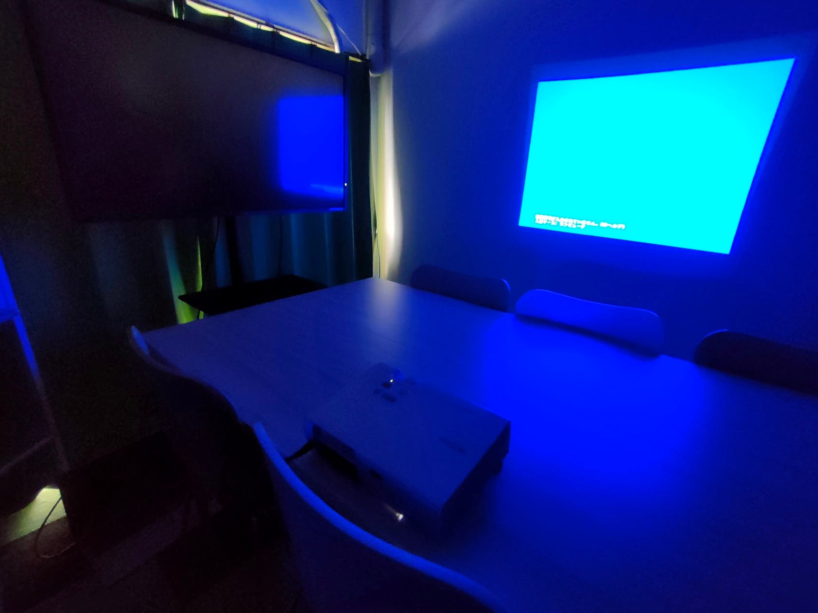 〈チサン博多〉【博多駅3分/定員10名】設備無料/高速光Wi-Fi/ホワイトボード/モニター/撮影用リングライトの写真5