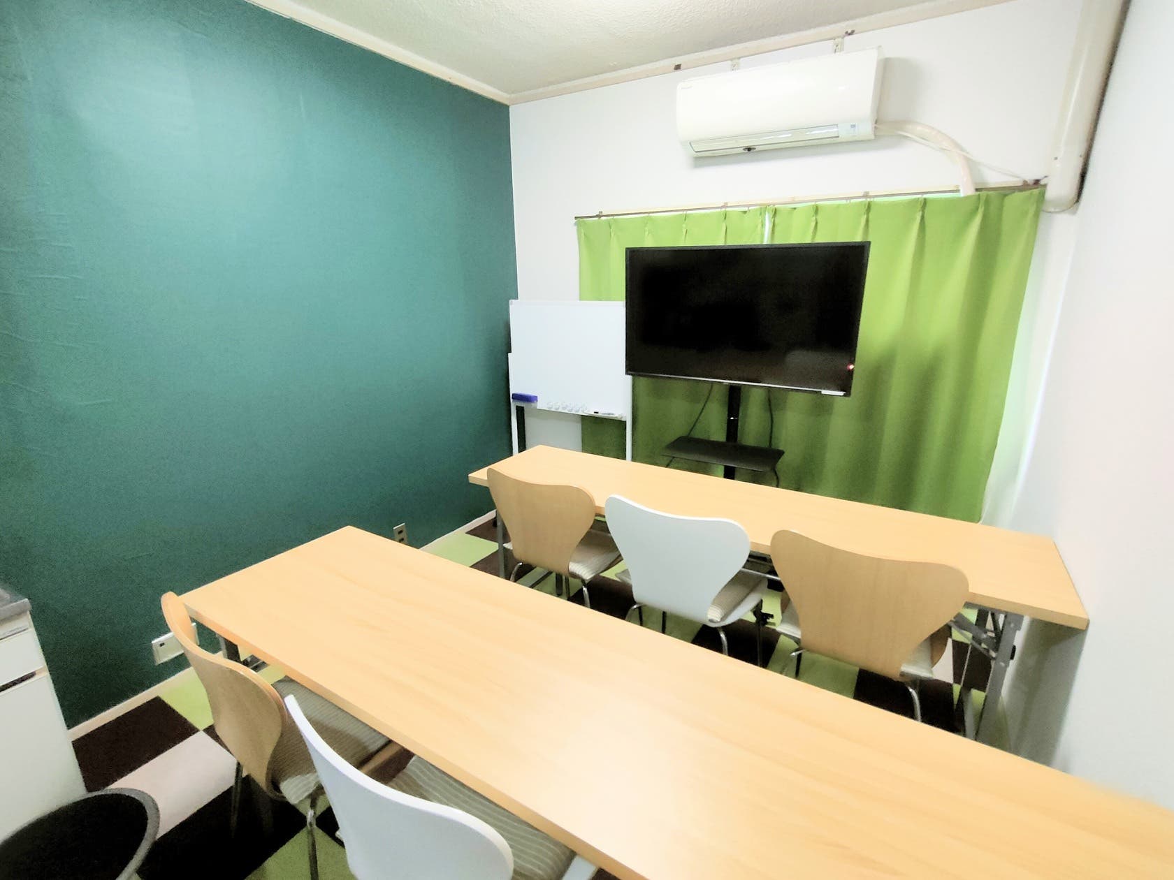 〈チサン博多〉【博多駅3分/定員10名】設備無料/高速光Wi-Fi/ホワイトボード/モニター/撮影用リングライトの写真9