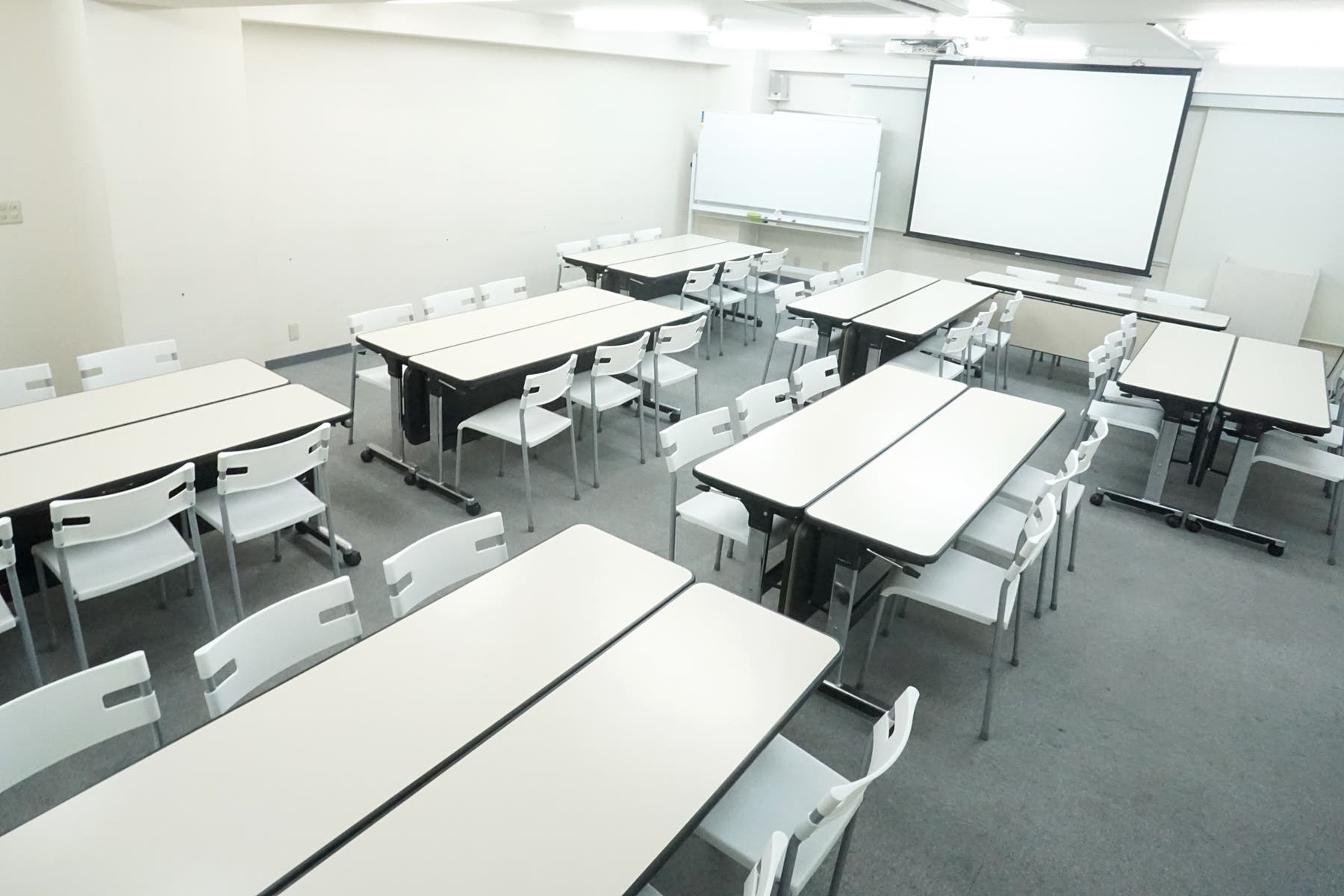 名古屋駅２分の会議室×最大50名×wifi＋有線LANなど備品無料の会議室ルームA【スぺマサイト】の写真5