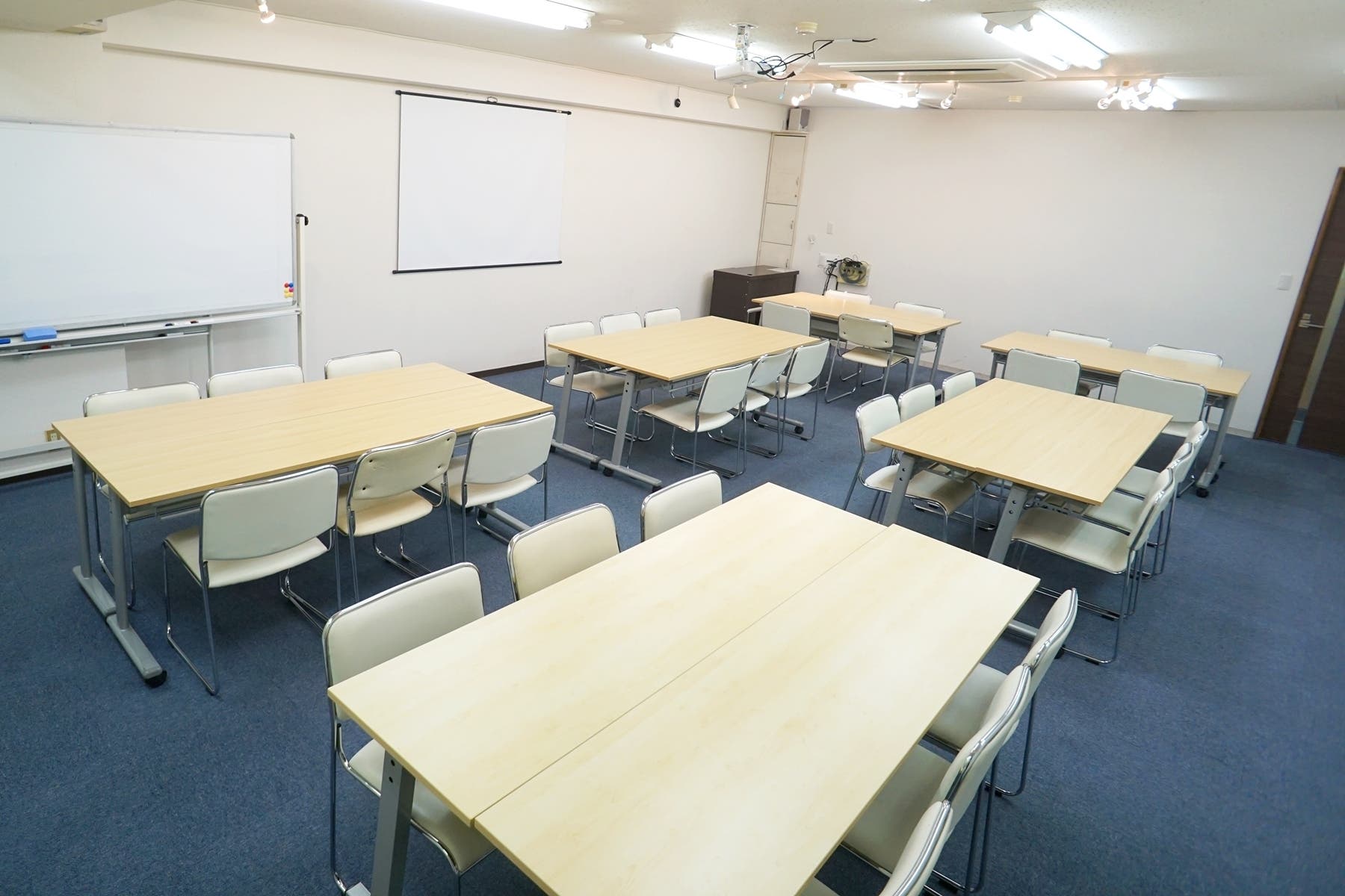 名古屋駅徒歩２分×最大３６名×24時間　WIFI＋有線LAN完備　『名駅セミナーオフィス』ルームC　の写真5