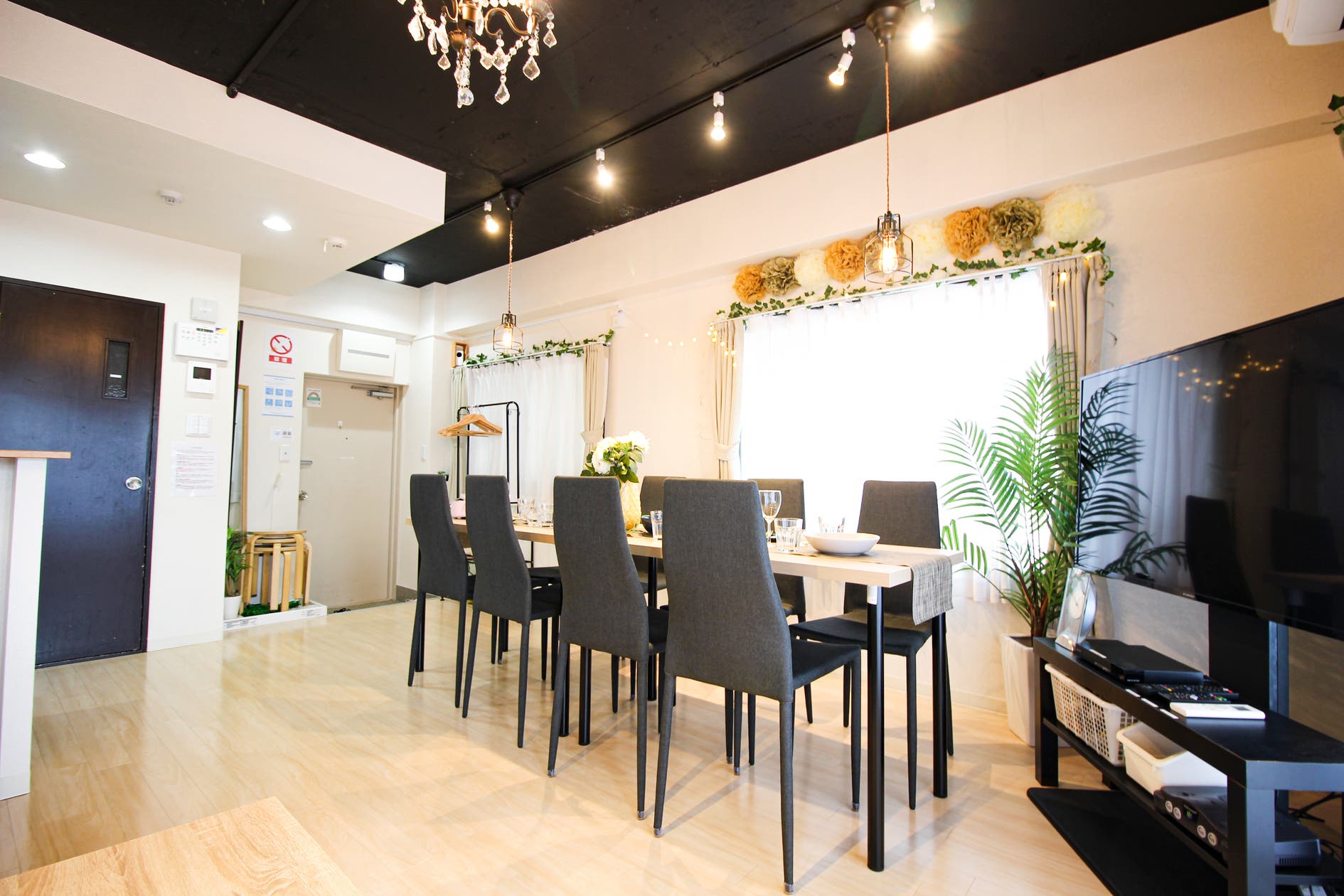 ｾﾙﾌｸﾘｰﾆﾝｸﾞでお得😆パーティ🎉料理🆗隠れ家的な貸切ルーム4Fアクセス簡単！C6駅出口4分🌎階段4階【イーグレット池袋】の写真2