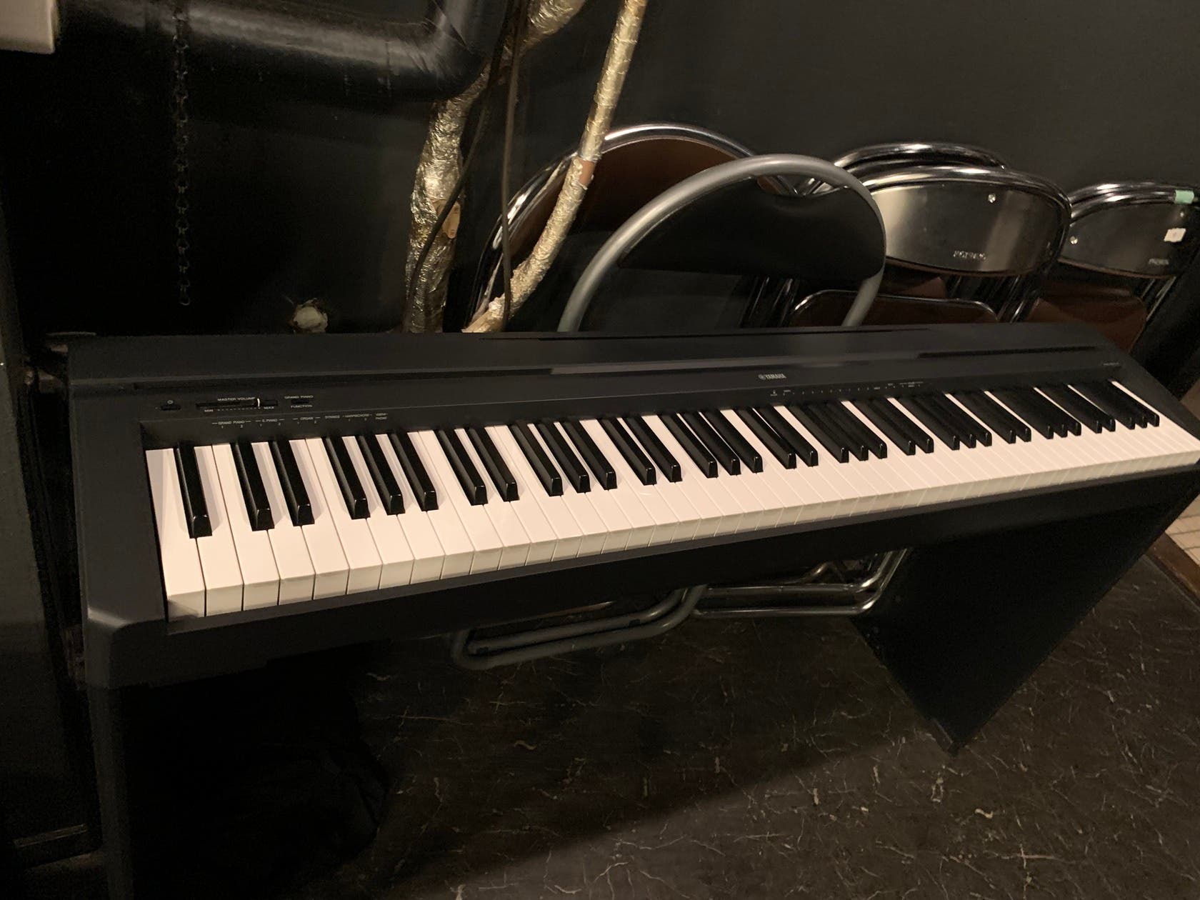 音楽、演劇などを提供できる小さなイベントスペースです。 ファンイベントや物販イベント、音楽配信、撮影等にご利用いただけます。の写真8