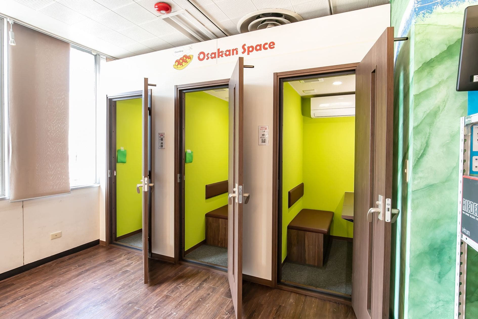 本町駅より徒歩1分 ひとり用防音会議室 高速インターネット完備、オンライン会議、イベント・セミナーの受講や登壇に最適。の写真6