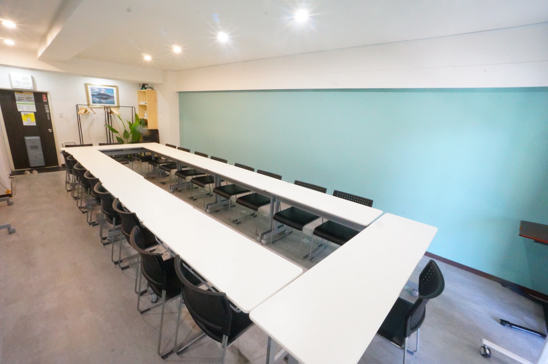 ✨窓有換気可能！✨＜サクセス金山会議室＞リモートワーク・テレワークにも最適！金山駅より徒歩3分♪最大35名収容！光Wi-Fi無料の写真7